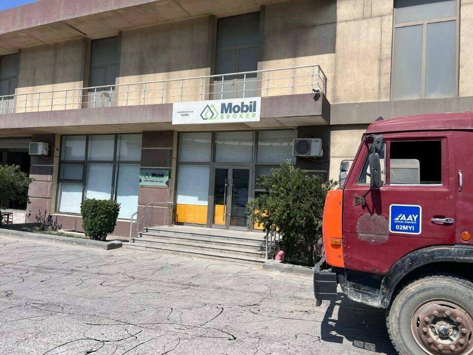 Aracı şirketler Mobil Broker, Bakü, foto