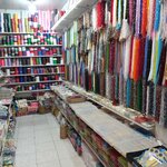 Aksessuar ve bezek eshyalari (Gənclik küçəsi No:135B), mini-market  Bakü'den
