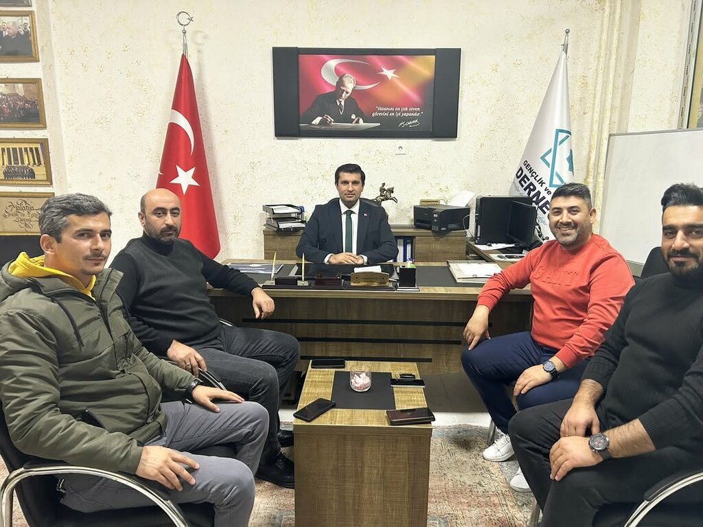 Sivil toplum kuruluşları Gençlik ve Eğitim Derneği, Malatya, foto