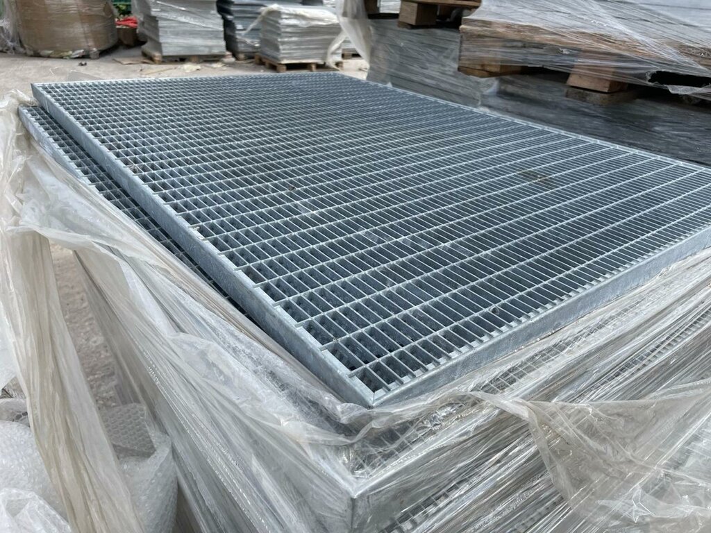 Boru tesisatı ve aksesuarları Атон Сталь, склад, Moskova ve Moskovskaya oblastı, foto