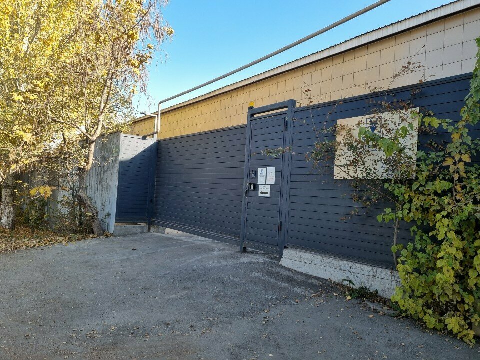 Jant ve lastikçiler Tire service, Almatı, foto