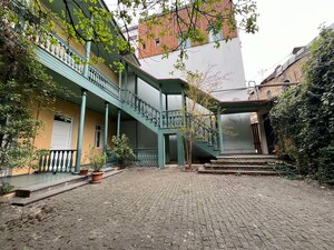 Boutique Apart Hotel Adagio (Shota Kavlashvilis Street No:9), otel  Tiflis'ten