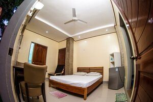 Seafari Resort Oslob (Central Visayas, Cebu, Natalio Bacalso Avenue), otel
