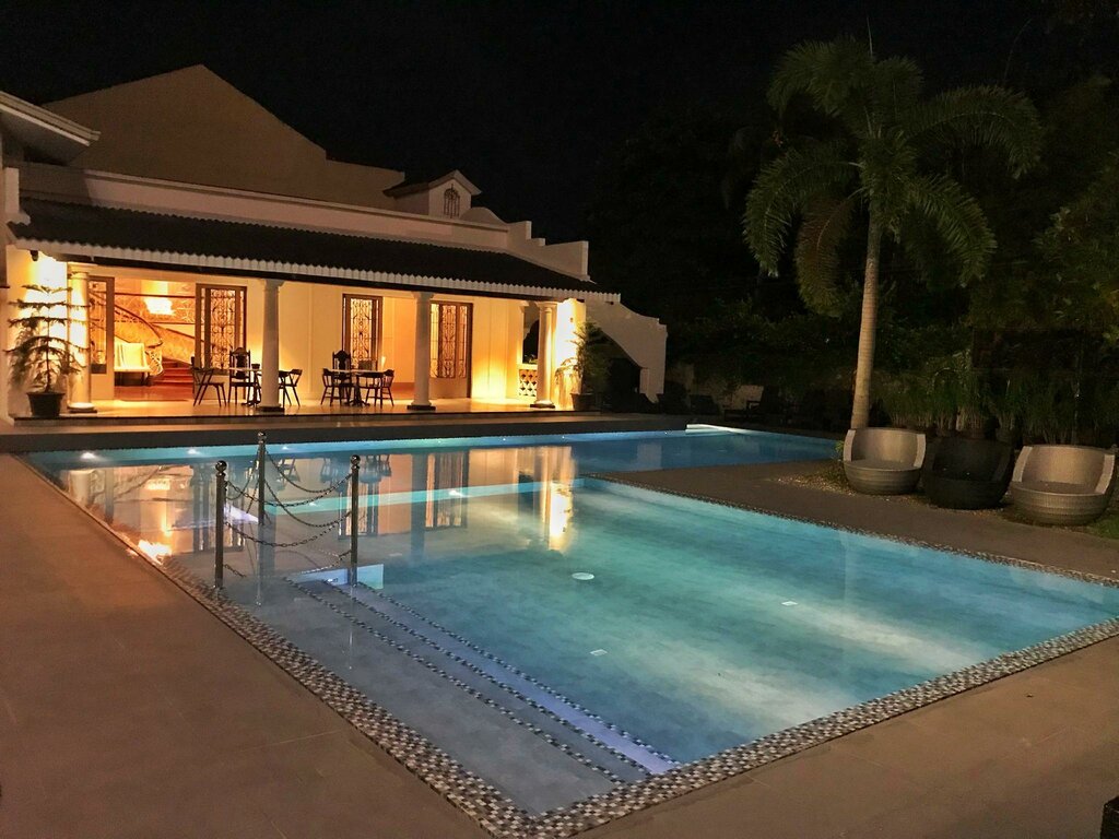 Otel Avenue Suites Hotel, Bacolod, foto