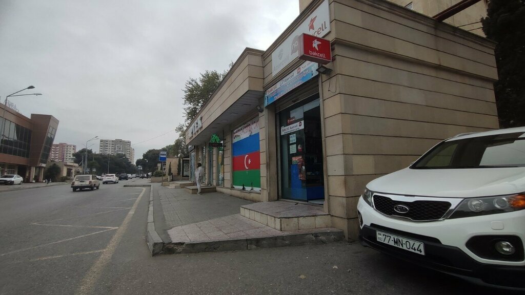Cep telefonu aksesuarları Lik Telekom, Bakü, foto