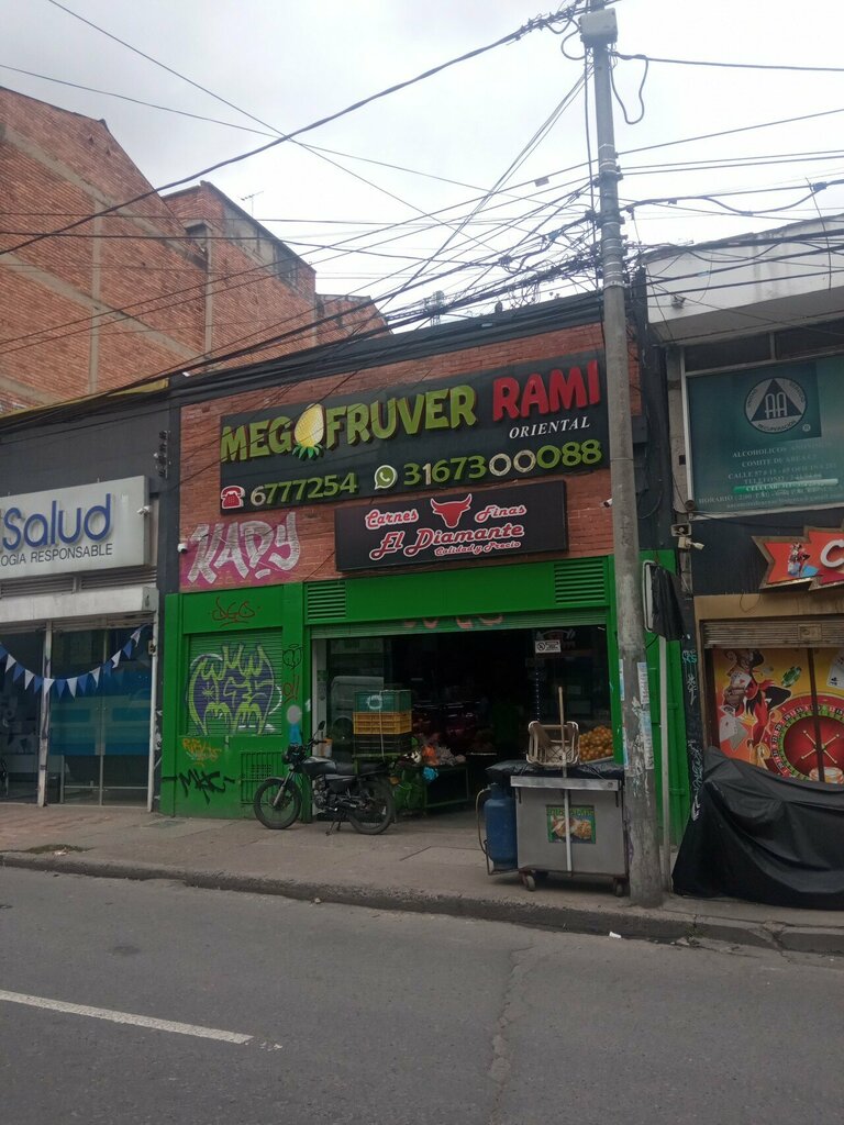Manavlar MegoFruver Rami, Bogota, foto