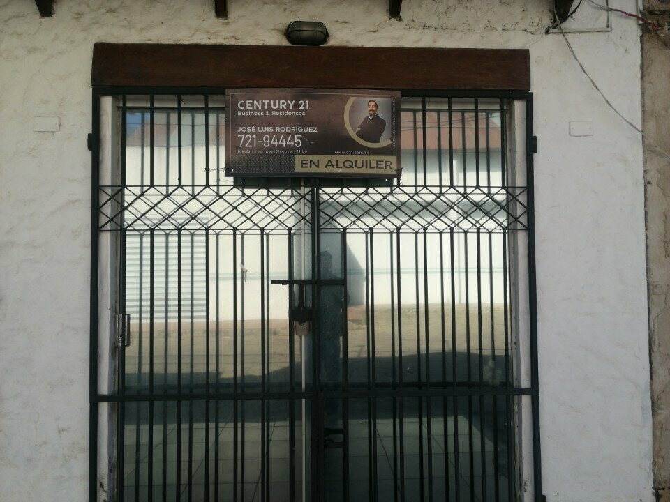 Emlak ofisi Alfredo Vargas Adriazola - Century 21 Insignia, Santa‑Krus, foto