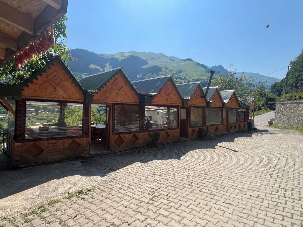 Restoran Hamsiköylü Ahmet Ustanın Yeri, Maçka, foto