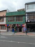 Variedades vallaldolid (Bogotá, Kennedy, Valladolid, Calle 8C, 81-22), çocuk oyunları ve oyuncakları  Bogota'dan