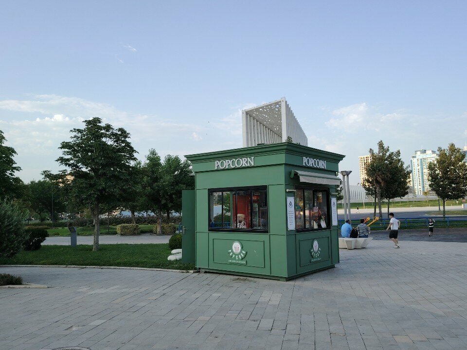 Fast food Popcorn, Bakü, foto