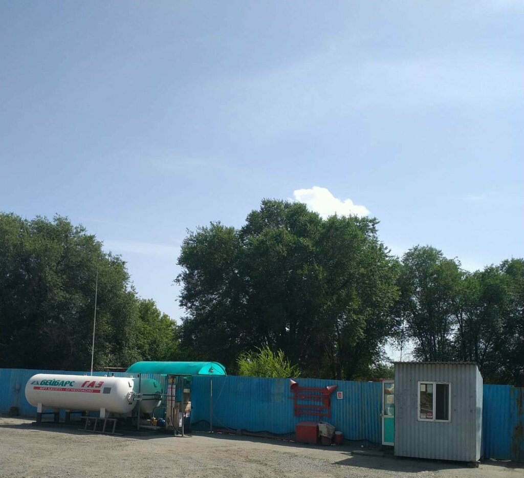 Otogaz dolum istasyonu Beibars Gaz, Zhetysu ili, foto