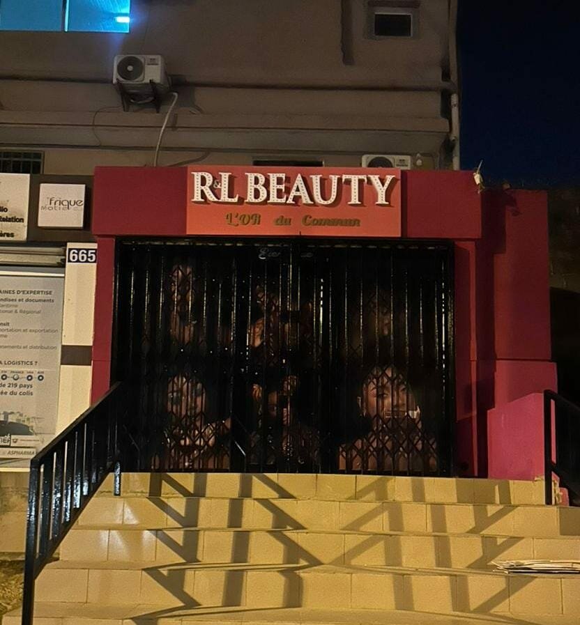Kalıcı makyaj stüdyosu Rl Beauty, Abican, foto