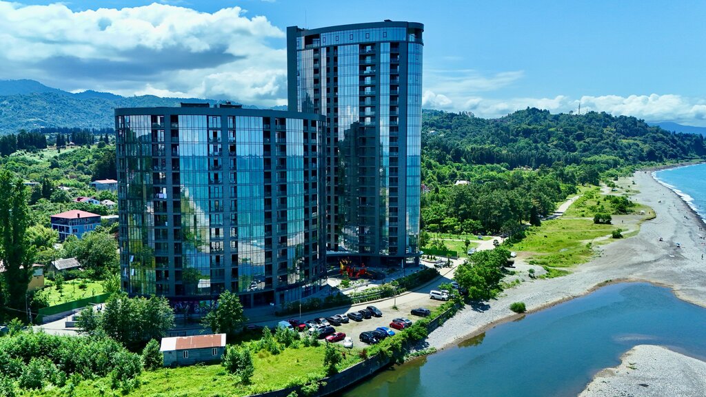 Konut blokları Tropical Garden, Batum, foto