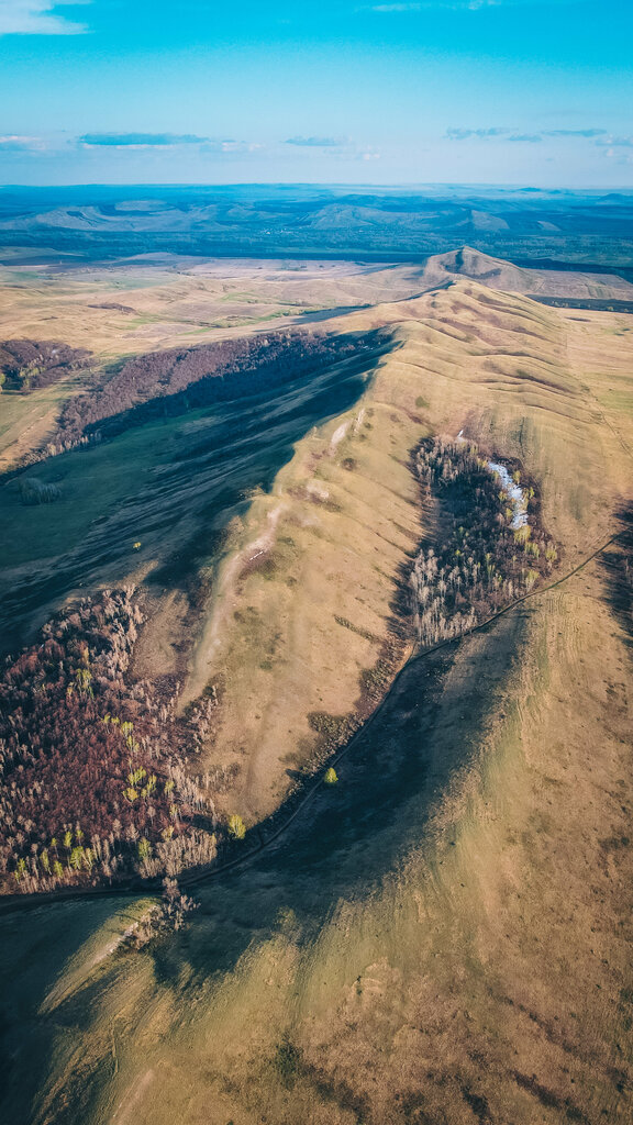 Dağ zirvesi Гора Маяк 417 метров, Başkurdistan, foto