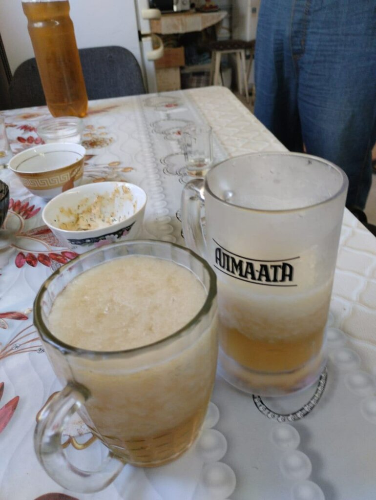 Su satışı Sushnyak, Kızılorda, foto