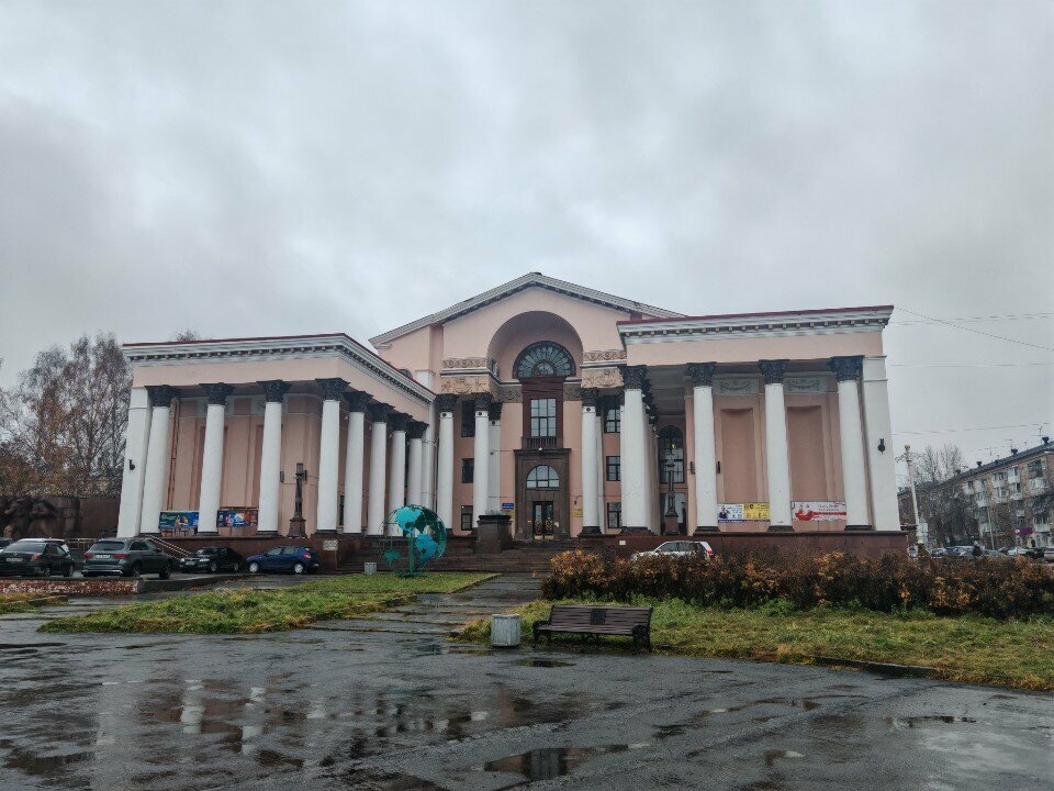 Bisiklet park yerleri Велопарковка, Yekaterinburg, foto