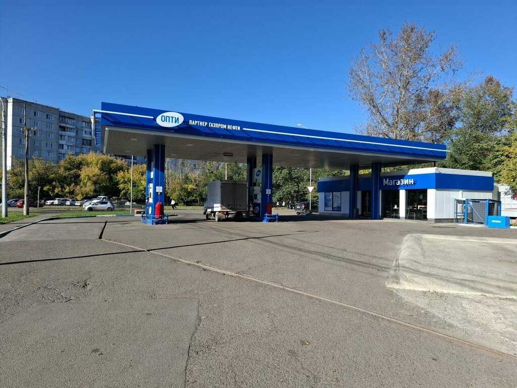 Benzin istasyonu Опти, Krasnoyarsk, foto