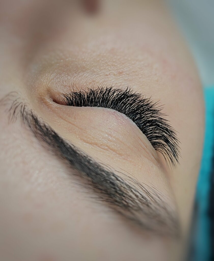 Kaş ve kirpik salonu E. Tugeeva's Eyelash Extension Studio, Zareçny, foto