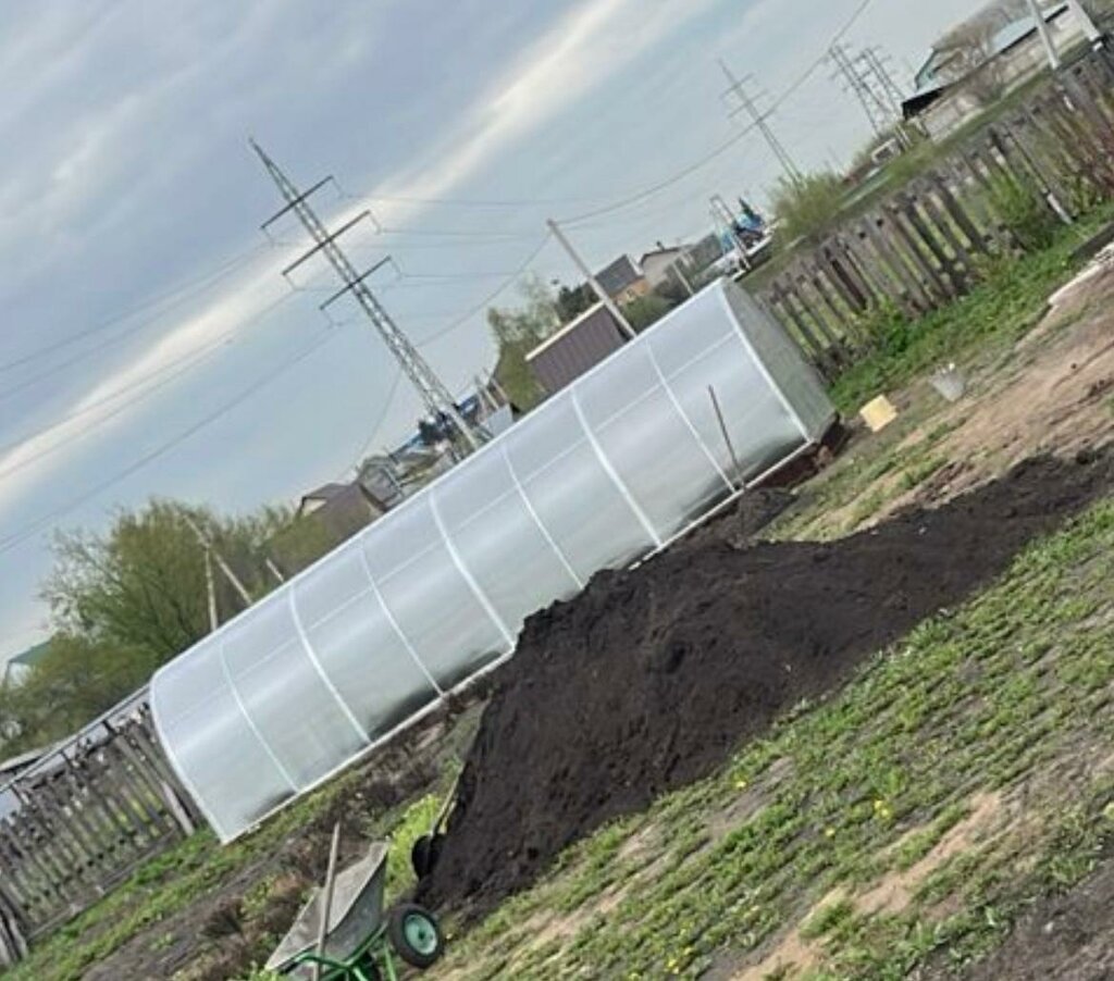 Pleksiglas, polikarbonat Сотовый поликарбонат 42, Mejdureçensk, foto