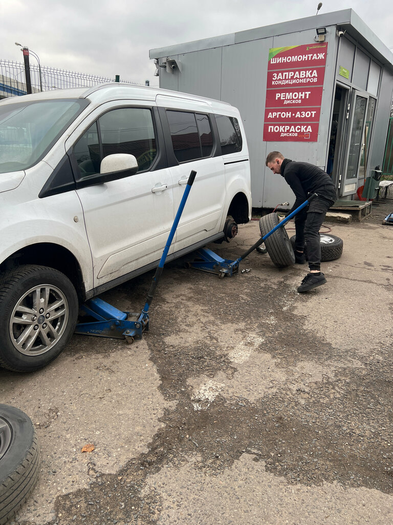 Oto lastik tamiri Модное Колесо, Moskova ve Moskovskaya oblastı, foto