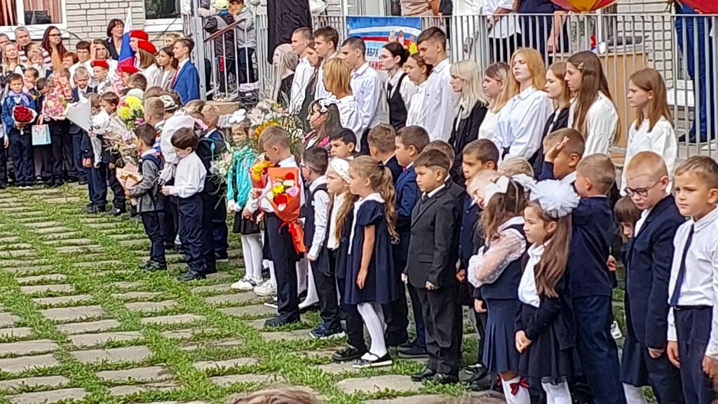 Ortaokul Nizinskaya secondary school, Saint‑Petersburg ve Leningradskaya oblastı, foto