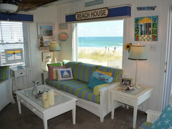 Otel Stunning Ocean Views and Cozy Comforts - Charming Oceanfront Escape, Kill Devil Hills, foto
