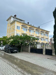 Гостевой дом У Александра (Адмиральская улица No:23), otel  Sudak'tan