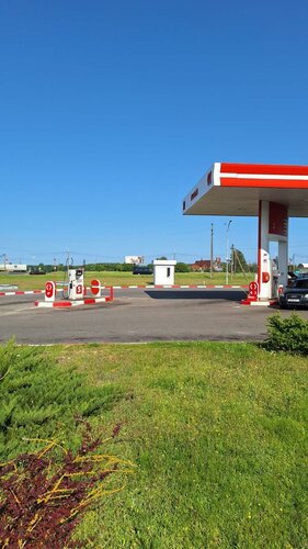 Benzin istasyonu Лукойл, Grodnenskaya oblastı, foto