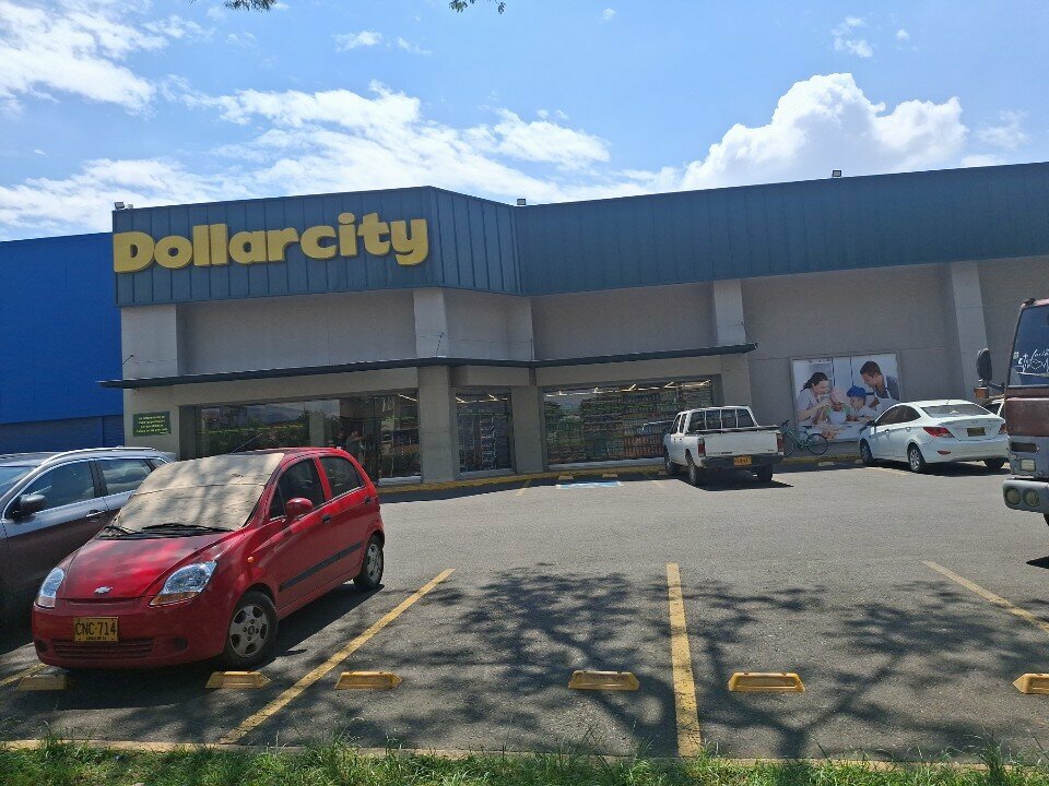 Alışveriş merkezleri Dollarcity Pasoancho Cali, Cali, foto