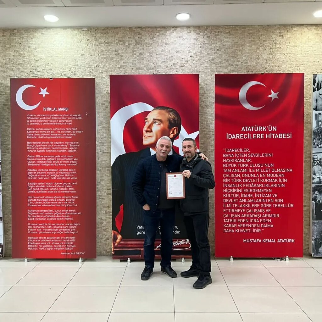 Emlak ofisi Ülkem Emlak, İstanbul, foto