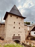 Башня Нижних решёток (Mezhdunarodnaya Street No:5), turistik yerler  Pechory'den