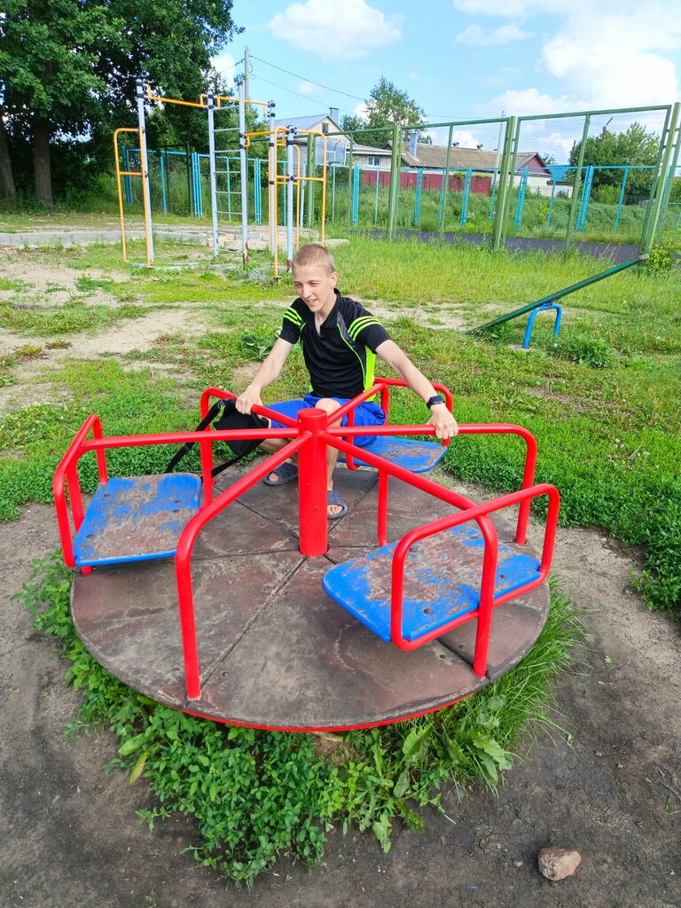 Oyun alanı Playground, Tambovskaya oblastı, foto