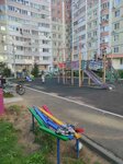 Playground (Udmurtian Republic, Izhevsk, zhiloy rayon Sever, zhiloy kompleks Viktoriya Park), oyun alanı  Izhevsk'ten