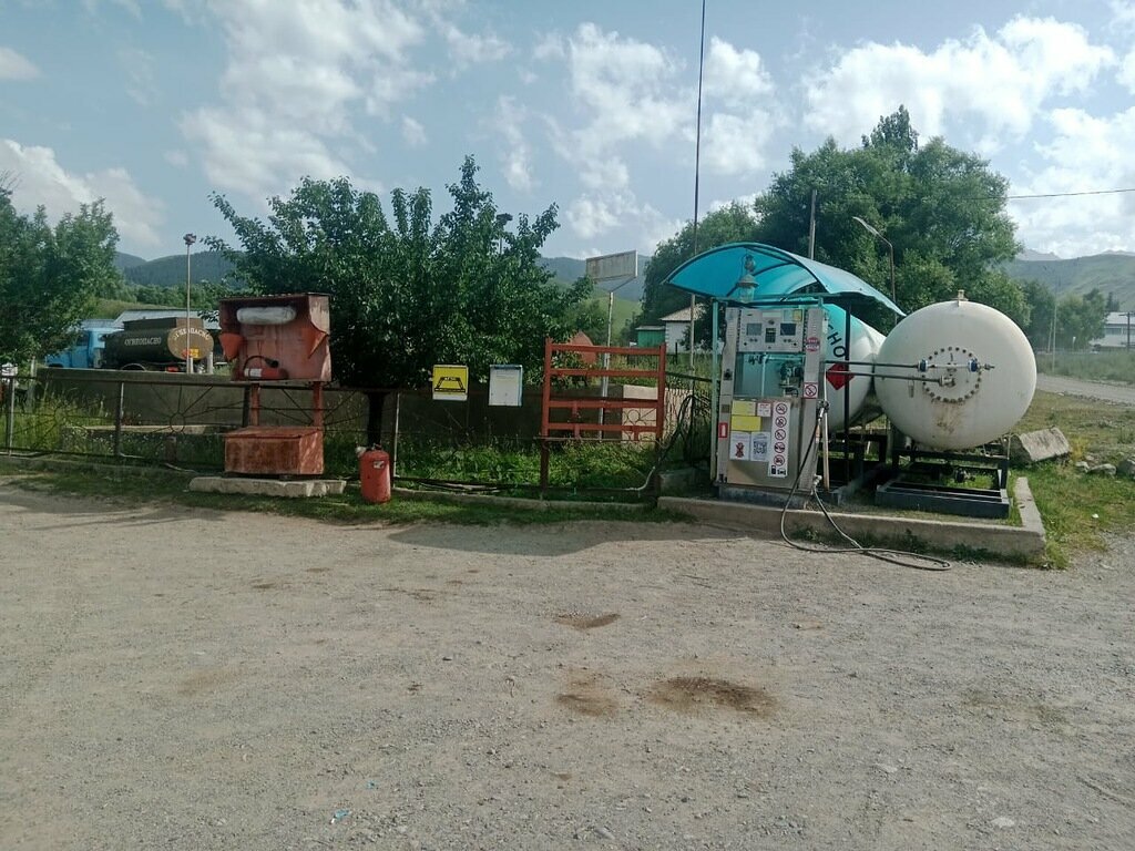 Otogaz dolum istasyonu Beibars Gaz, Almatı eyaleti, foto