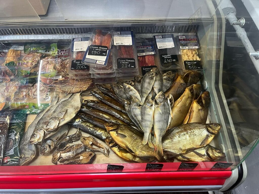 Bira dükkanı Шахта, Komi, foto