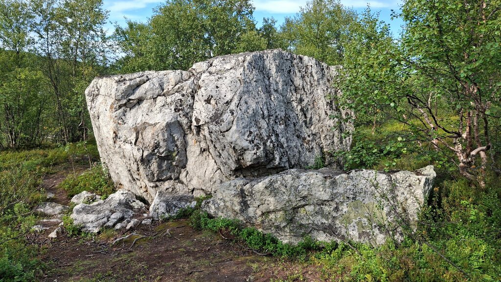 Doğa Кварцевый валун, Murmansk, foto