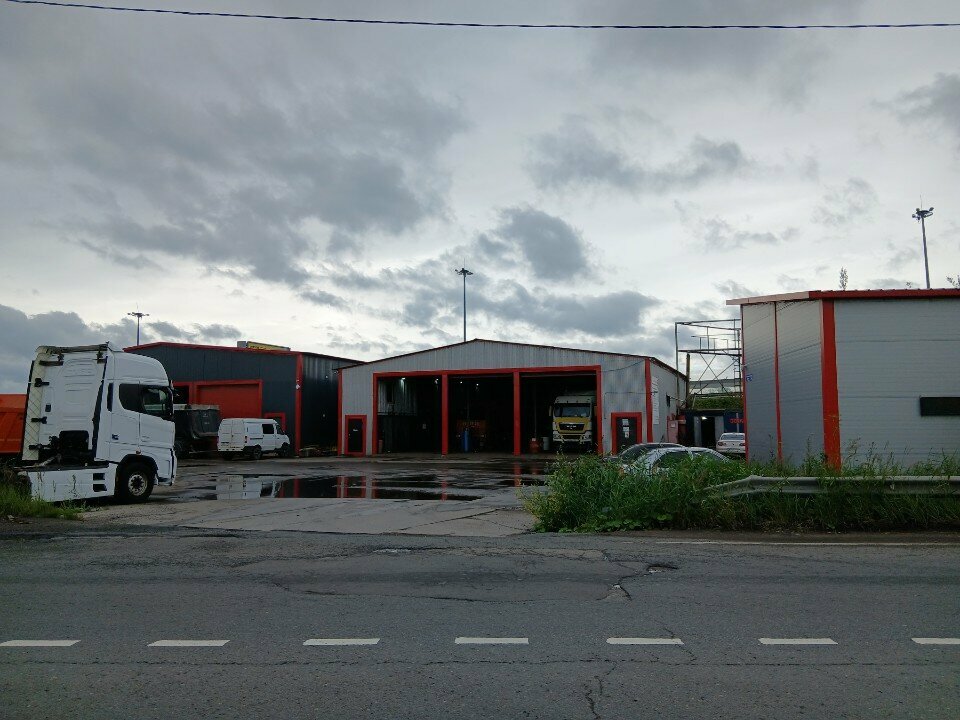 Otomobil servisi Territory Auto Parts, Saint‑Petersburg, foto