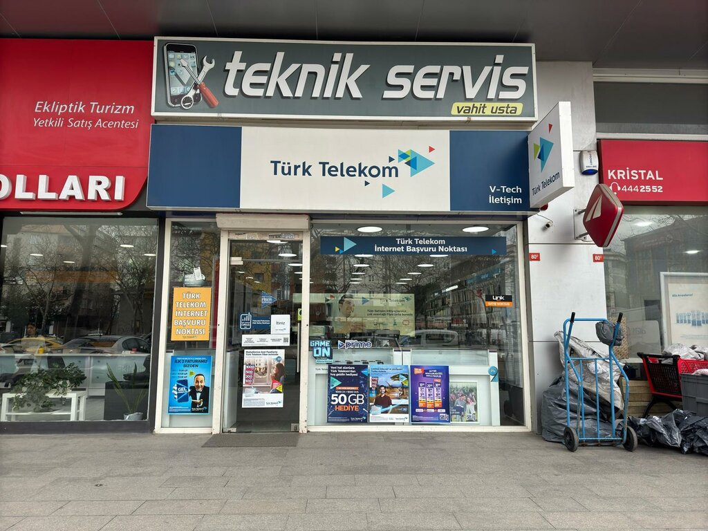 GSM operatörleri Türk Telekom V-Tech İletişim, İstanbul, foto