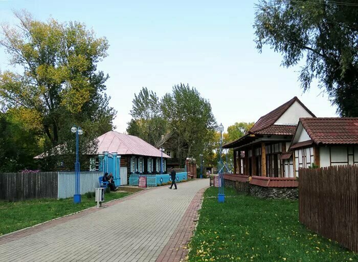 Plaj Left Bank Complex Blue Lakes, Öskemen (Ust‑Kamenogorsk), foto