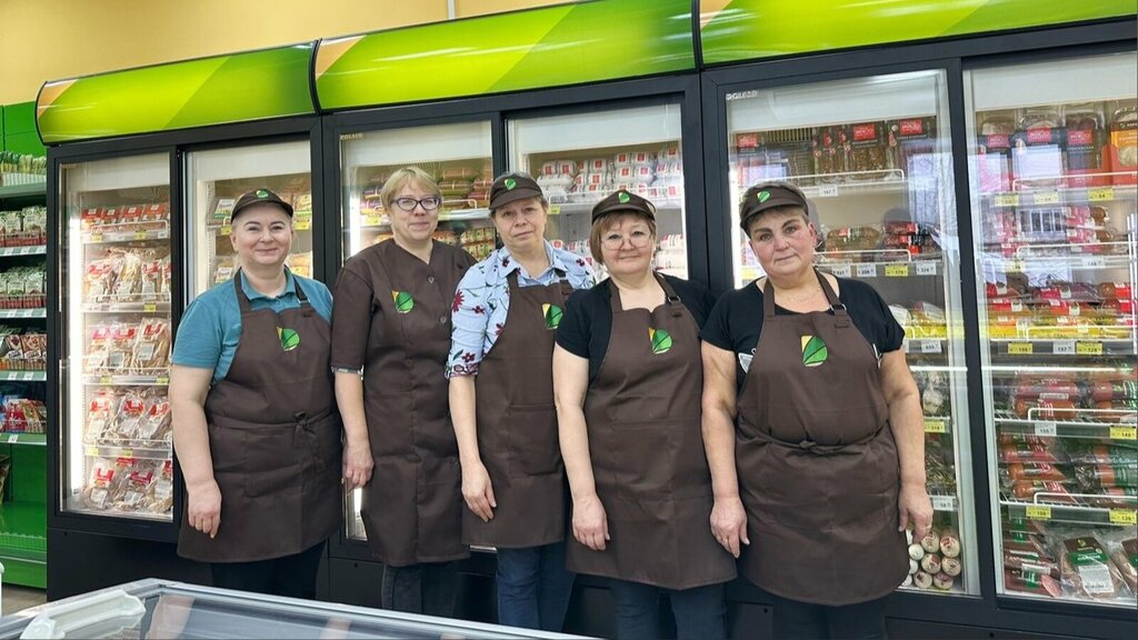 Kasap, şarküteri Дороничи, Kirovskaya oblastı, foto