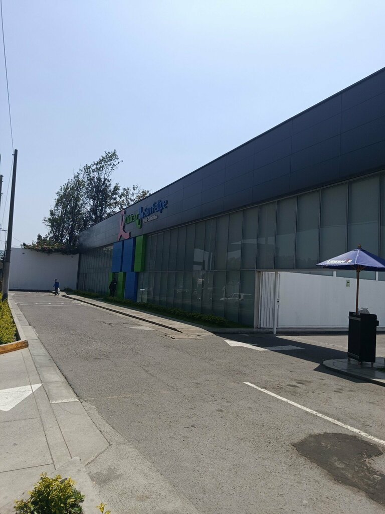 Hastaneler Clinica San Jelipe, Lima, foto