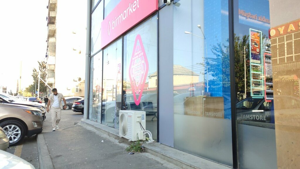 Teslimat noktası Birmarket, Bakü, foto