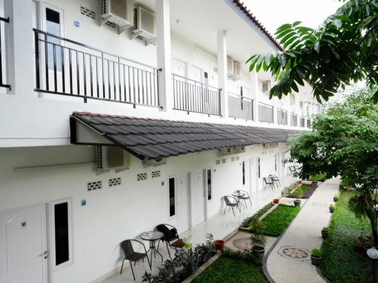 Otel RedDoorz near Mataram University, Mataram, foto