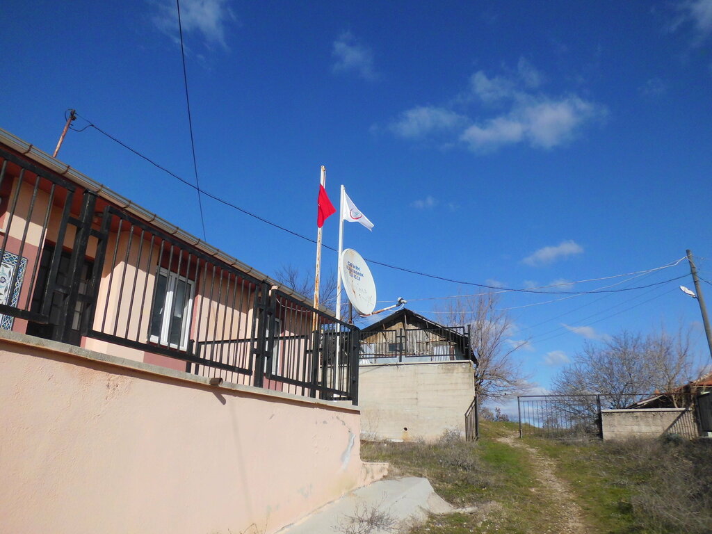 Poliklinikler Gediz Abide Sağlık Evi, Gediz, foto