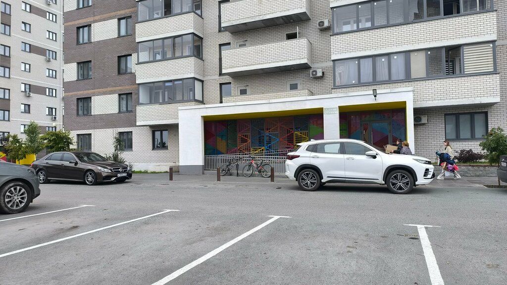 Otel ЖК Кристалл, Дмитрия Менделеева 2, Tiumen, foto