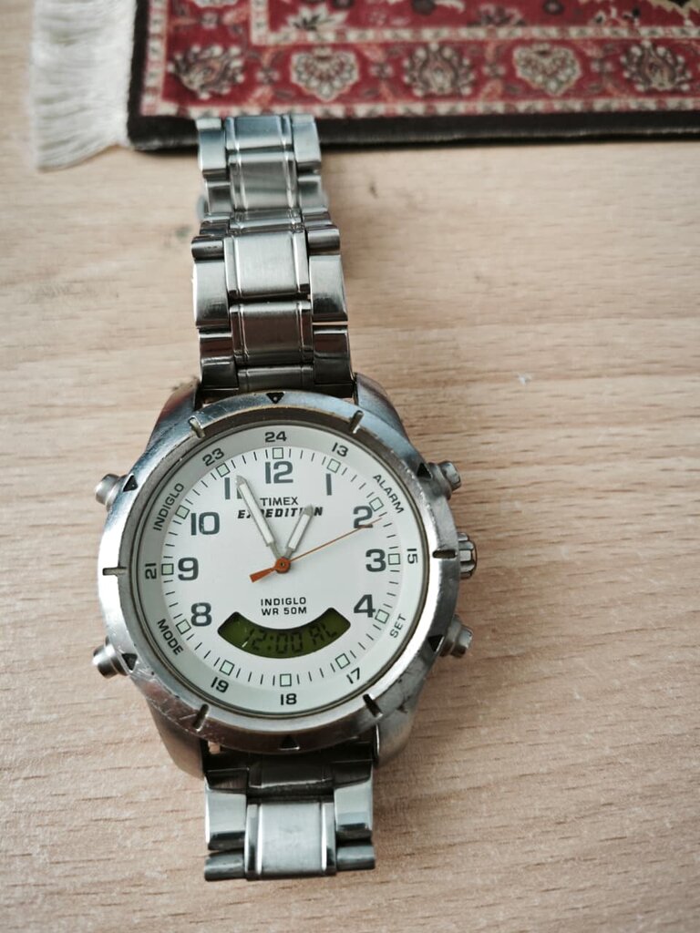 Saatçiler Salon chasov Chas-Pik, Tula, foto