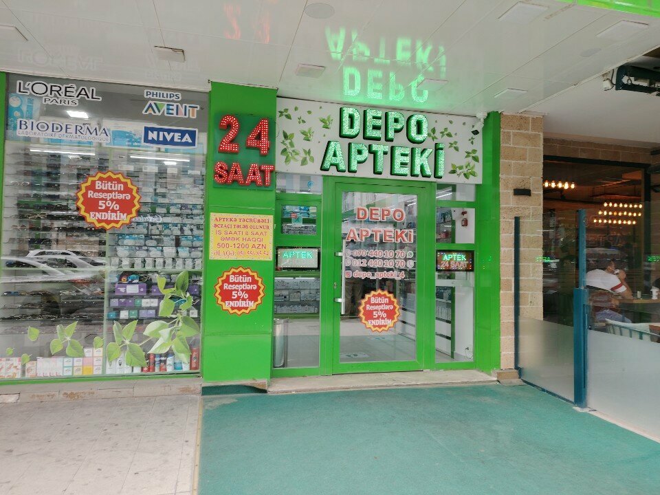 Eczaneler Depo Aptek, Bakü, foto