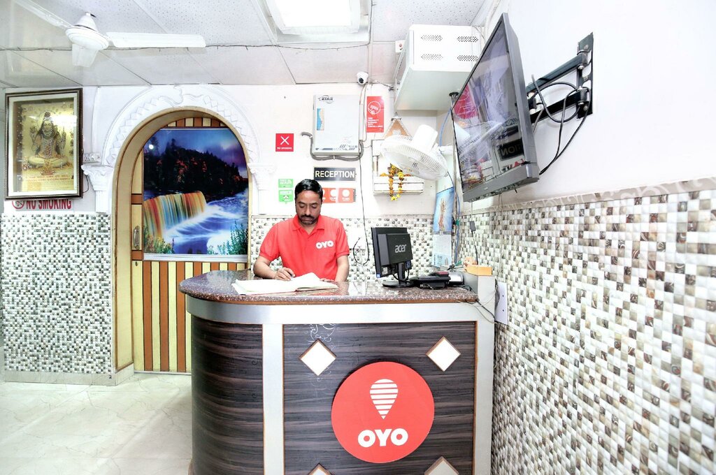 Otel Oyo 5956 Hotel Continental Inn 42, Çhandigarh, foto