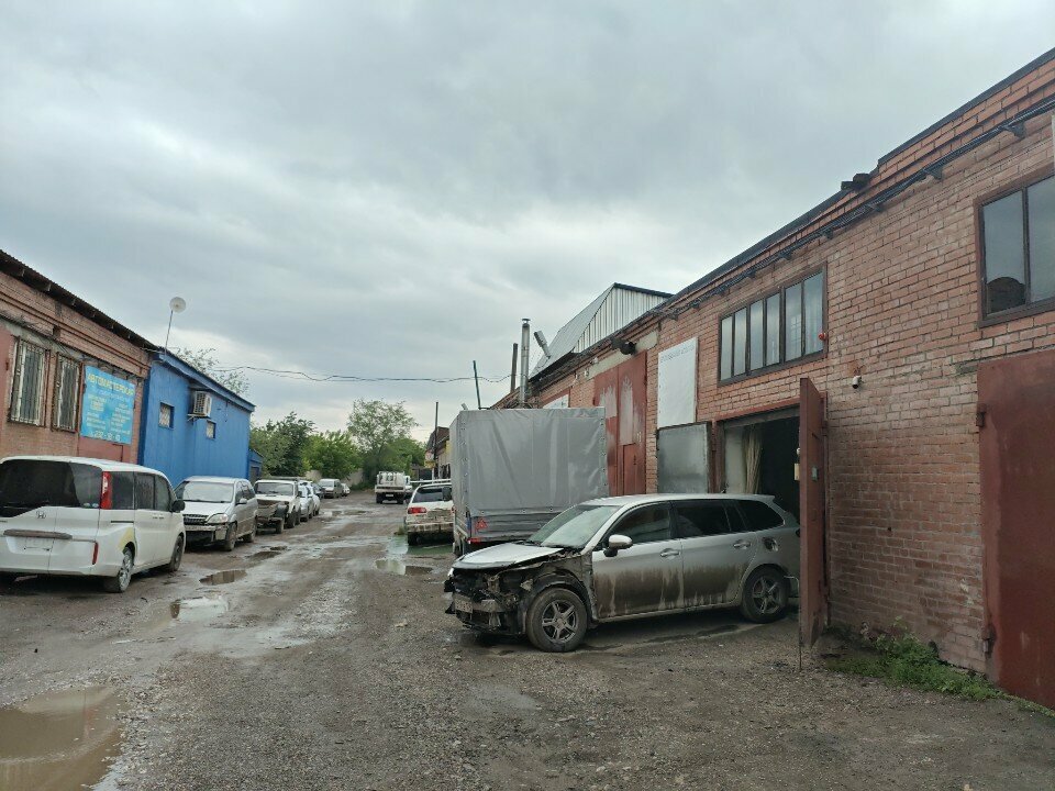 Otomobil servisi Avtoservis na Metallurgov, Krasnoyarsk, foto