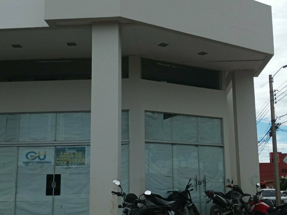 Ticari gayrimenkul alım satımı Grupo Urkupiña S. R. L, Santa‑Krus, foto